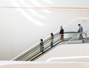 Conekta Ascensores y Escaleras eléctricas